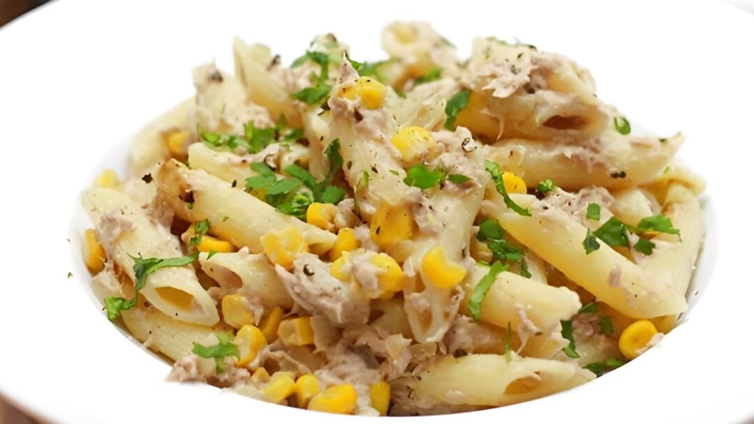 Quick and Easy Tuna Pasta ready in