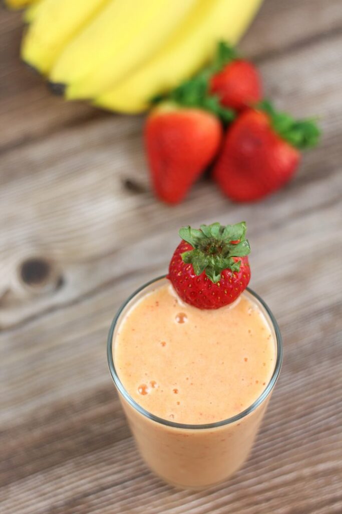 Strawberry Mango Banana Smoothie - a healthy start to the day