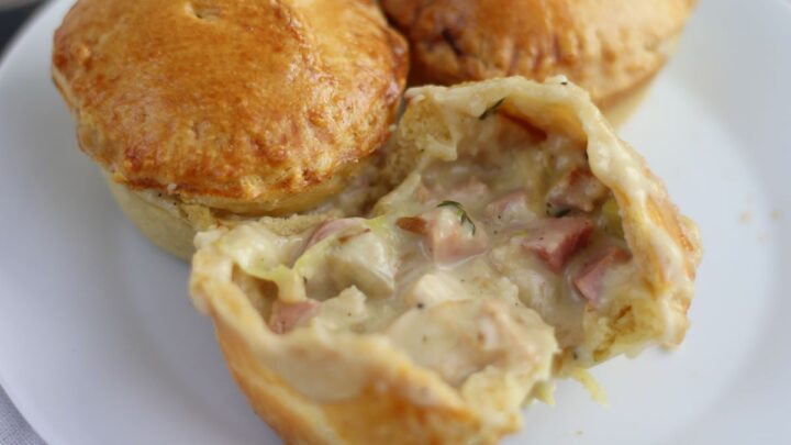 Mini Chicken Pot Pies with Pie Crust - tasty shortcrust pies