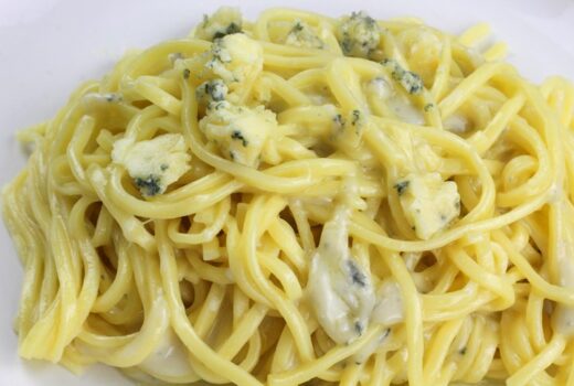 Blue Cheese Pasta - so quick and easy and yet soooooooo good