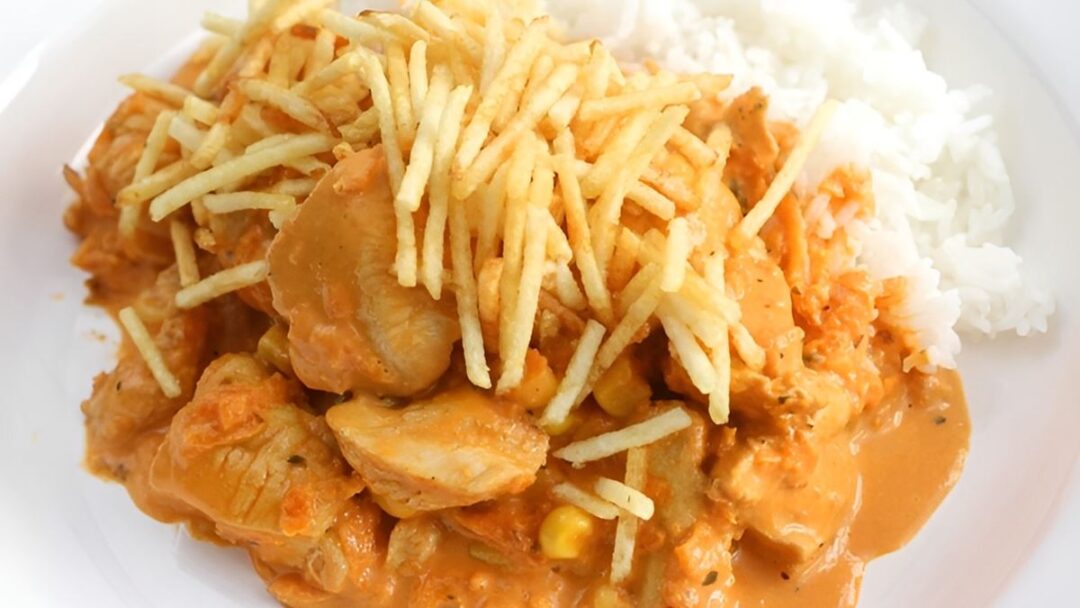 Brazilian Stroganoff - an authentic chicken breast Stroganoff