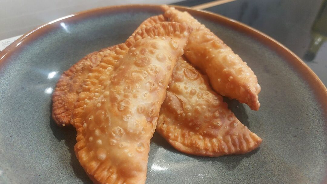 Shrimp Pastel - a tasty Brazilian Snack